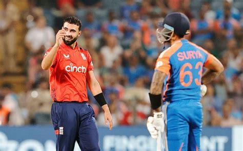 Saqib Mahmood Bowls Triple Wicket Maiden In His First Over Of The Series
