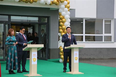 Сэлэнгэ аймгийн Ерөө сум олон улсын стандартад нийцсэн шинэ сургуультай боллоо