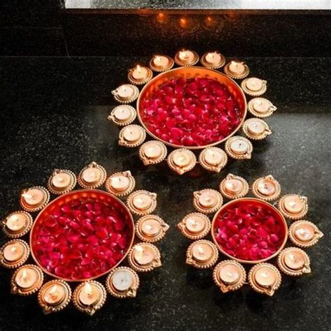 Gold Metal Uruli Diya Set For Home Decor At ₹ 850 In Moradabad Id 2855625894330