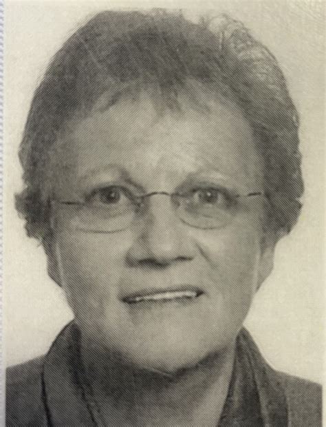 Suzanna Standaert Geraardsbergen Van Den Driessche