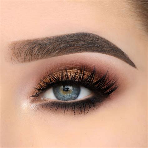 Makeup For Small Blue Eyes