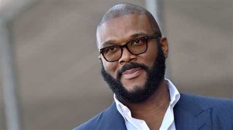 Tyler Perry Studios Sets Strip Club Drama All The Queens Men At BET