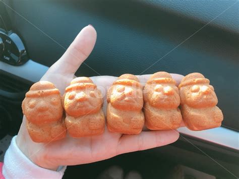 돌하르방빵 하르방 돌하르방 제주도 빵 사진 이미지 일러스트 캘리그라피 Ntjqdl30작가