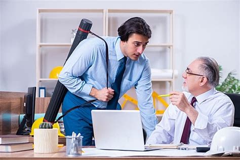 건설 현장 3d 캐릭터 일러스트에서 건축가와 건설 토론 3d 만화 표현 Png 일러스트 및 이미지 에 대한 무료 다운로드 Pngtree