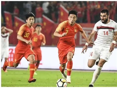 晚上6点中国足球迎振奋喜讯足协高层做出英明表态球迷齐声叫好中国足球球迷乔岱虎新浪新闻