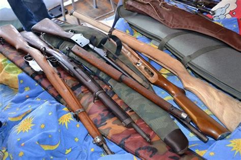 Антимафиоти откриха внушителен брой оръжия и боеприпаси видео