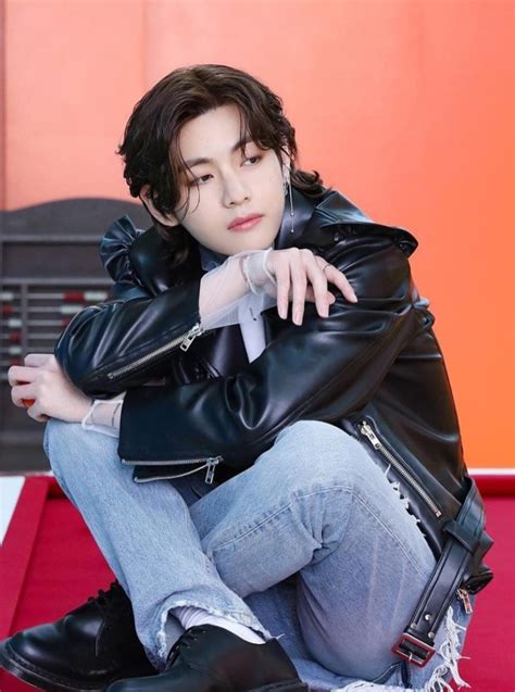 남자장발 헤어스타일과 긴머리펌종류 리프펌 가르마펌 히피펌 뷔 박보검 현빈 머리 네이버 블로그