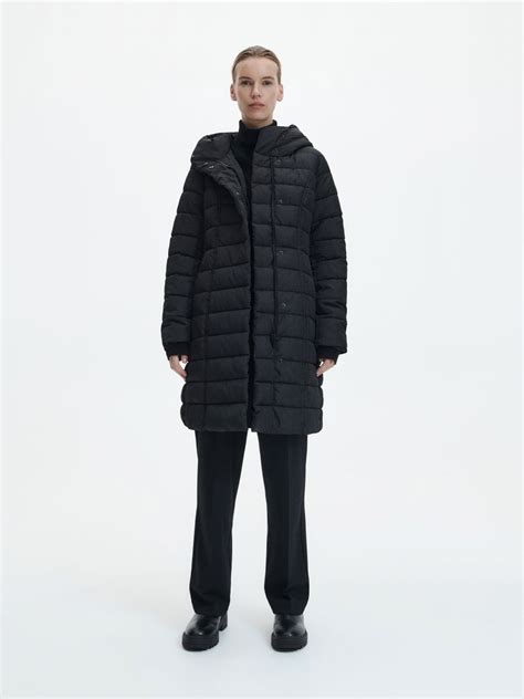 Стьобане пальто Колір чорний Reserved Yt145 99x