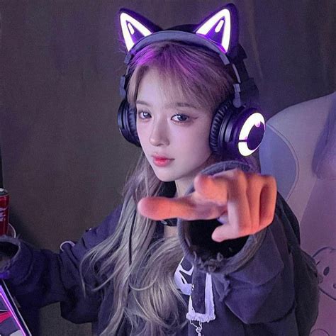 Stream Chanq Listen To Copy Of Cu C S Ng Anh L Th Remix By Thanhtung Playlist Online