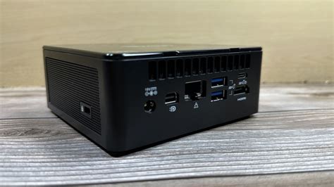 Geekom Mini IT8 Review Portable And Versatile