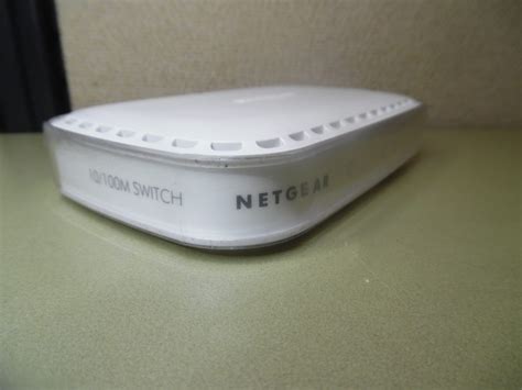 NetGear ProSafe FS605 5 Port External Switch V3 10 100 Mbps Max Marine Electronics