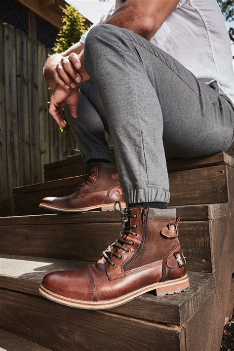 Eric Decker Dsw Campaign 2022 Back To School