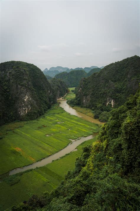 Hang Mua Cave Ninh Binh Lying Dragon Mountain Guide