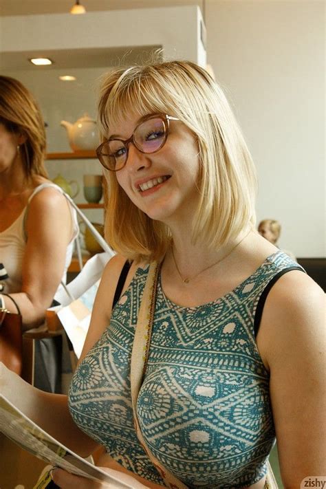 Pin By Francisco Domingo Viñoly Galvá On Chicas Maduras Beautiful Women Curvy Woman