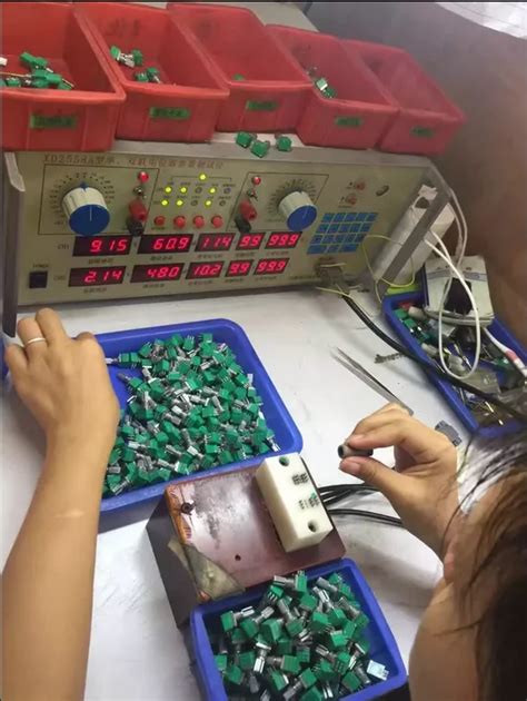 9mm Vertical Pcb Mount Potentiometer With Bent Leads