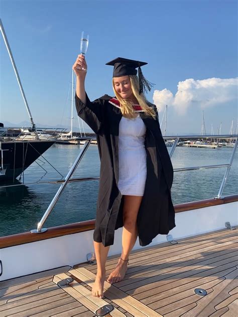 Ruby Riggs On Linkedin University Graduation Swanseauniversity Grad Uni Thankyou 4years