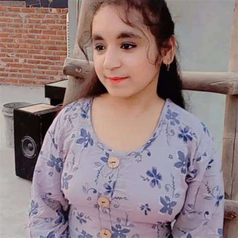 Anshika Verma Anshikaverma401 • Threads Say More