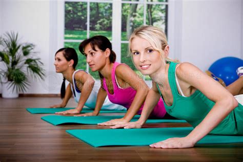 成人高清图片 健美操女孩 健美操女孩图片免费下载 5102125222 千图网pro