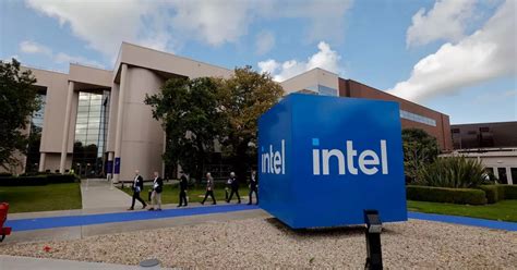 Intel Prepares For Surge In Applications For Lucrative Exit Packages At Irish Operation Tech