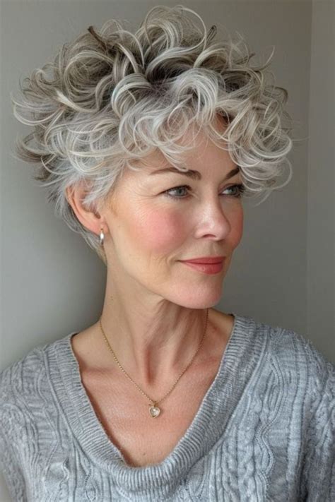 25 Stunning Curly Hairstyles For Older Women Fabbon