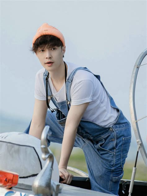 张艺兴《向往的生活6》开启“暑假”生活 娱乐 贵州网——贵州门户网站 贵州新媒体平台