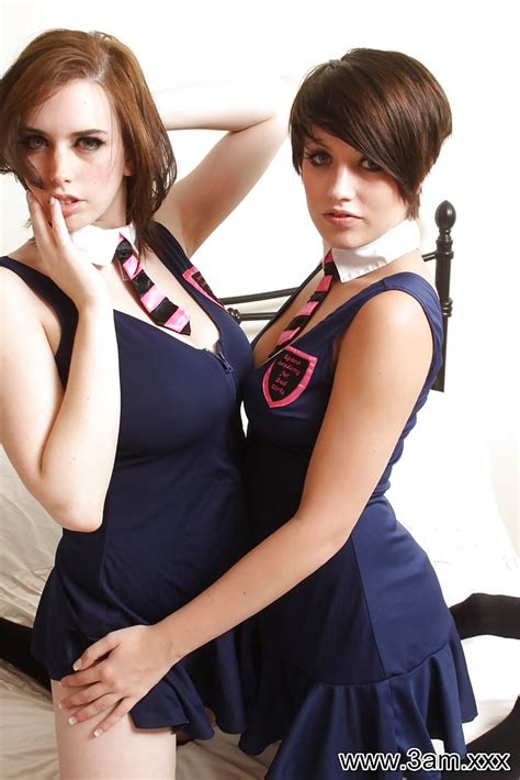 Brunette Schoolgirls Louisa Lockharta And Natalie Experiment With Dyke