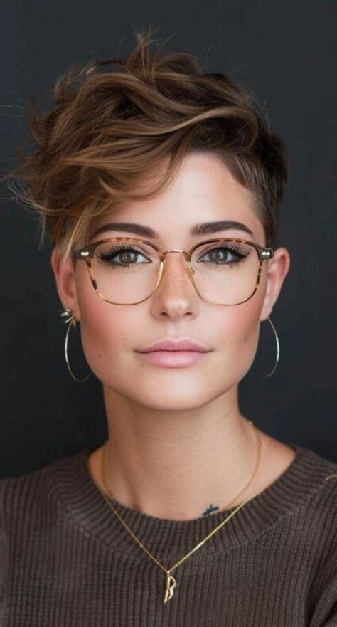 Edgy Pixie Haircuts Undercut Artofit Edgy Pixie Haircuts Undercut Artofit