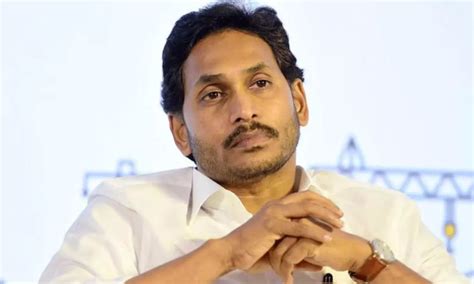 కడప గడపకు పసుపు పూతవైసీపీకి డేంజర్ బెల్స్ Tdp Plans On Kadapa