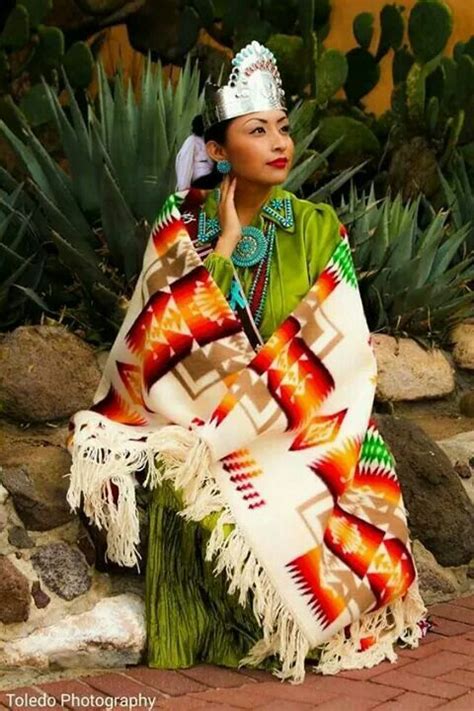 Pin On Ndn Native American Girls Native American Dress Native