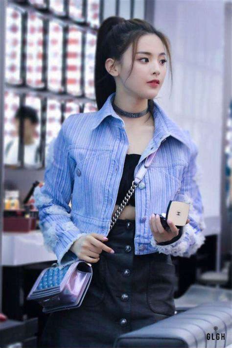 腾讯《创造101》被投诉到文化部，投诉对象就是杨超越和王菊
