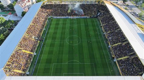 Ботев Пд започва работа по нов клубен магазин