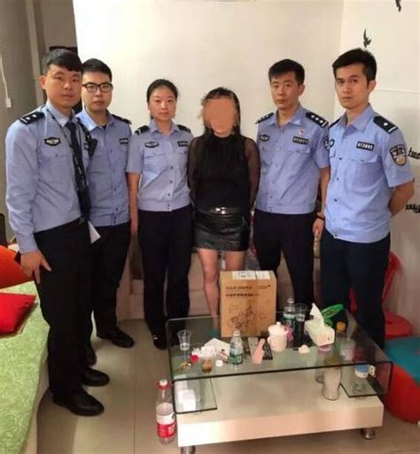 40岁妇女扮90后骗走 情郎”600万 照片曝光 搜狐大视野 搜狐新闻