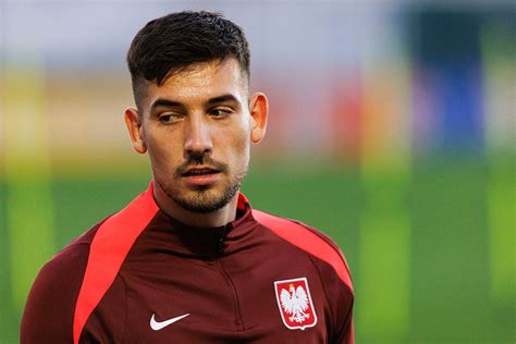 Tyle Lech Zarobi Na Transferze Modera