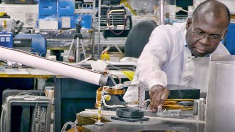 Meet The Engineer Behind Nasas Robotic Arm For Mars Cnn