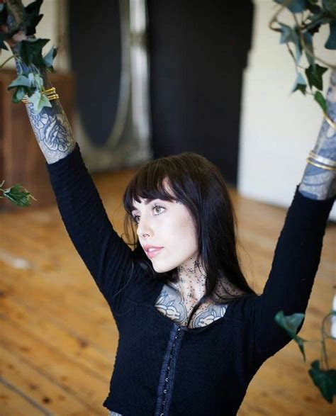 Pin De Yazmin Vh Em Hannah Pixie Snowdon