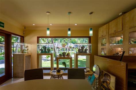 Constance Lemuria Praslin Seychelles Jouel