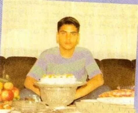 ببینید عکس دیده نشده از احسان علیخانی در نوجوانی [ عکس] فیگار