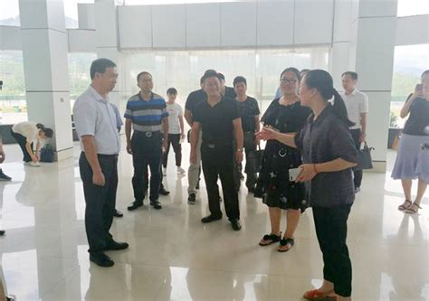 石狮市委书记朱启平一行到欧圣实业调研 新闻资讯 圣农发展