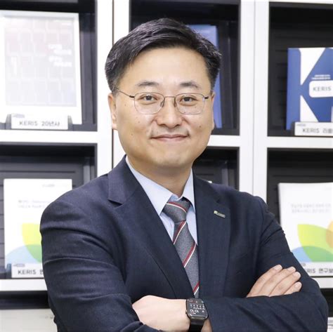 📢 Ai 디지털교과서 선정부터 활용까지 학교에서 Ai 디지털교과서를 도입하려면 🤔나이스 입력부터 활용까지 한눈에 정리해보았습니다 교과서 선정 학운위 심의 →