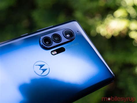 Motorola Edge Review A Flagship For Better And Worse