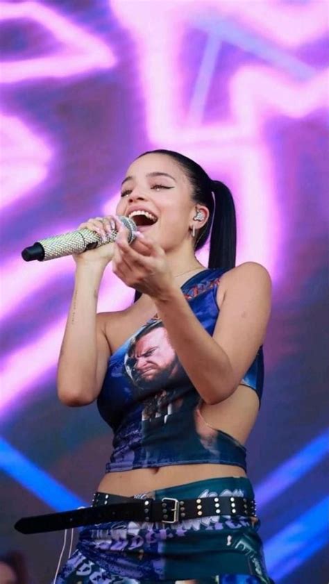 Emi Mernes Artistas Famosos Cantantes Cantantes Chicos Famosos