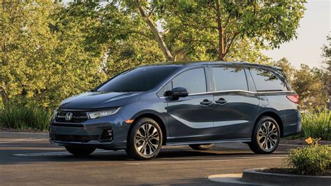 The Honda Odyssey Isnt Getting Redesigned Until 2030 Is 13 Years Too