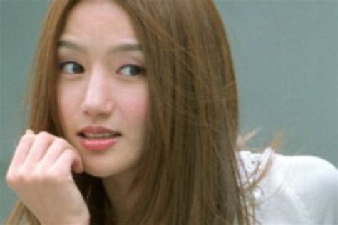 마이클 조던 인터뷰하다가 데뷔한 미모의 여배우가 결혼 후 잠적한 이유