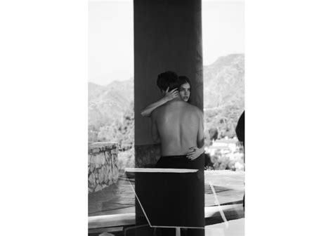 Photo Barbara Palvin Et Son Petit Ami Dylan Sprouse Figurent Sur La