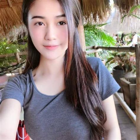 អាណាចក្រស្រីស្អាត On Reels ហែម សុវណ្ណ · នំធំជាងនាឡិ