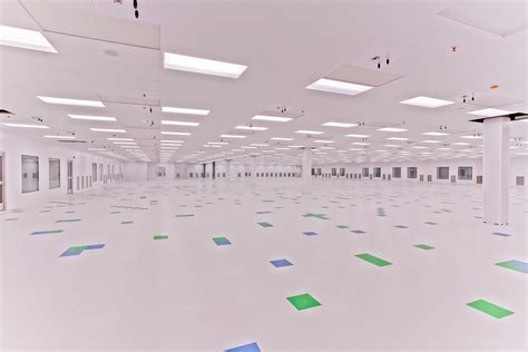 Composite Wall Panels For Cleanrooms In Laboratories