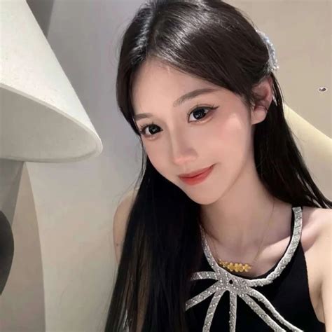 尔湾清纯外围illyria168d全身雪白 超🈶️耐心