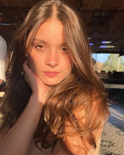 Ariana Saavedras Instagram Twitter And Facebook On Idcrawl