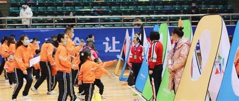 华奥星空线上亲子运动会专题停课不停学期间青少年如何居家健身 旅游