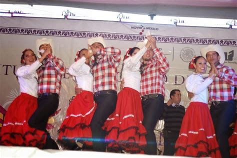 Danza Folklórica Mexicana Nuestras Raíces Y Costumbres Danza